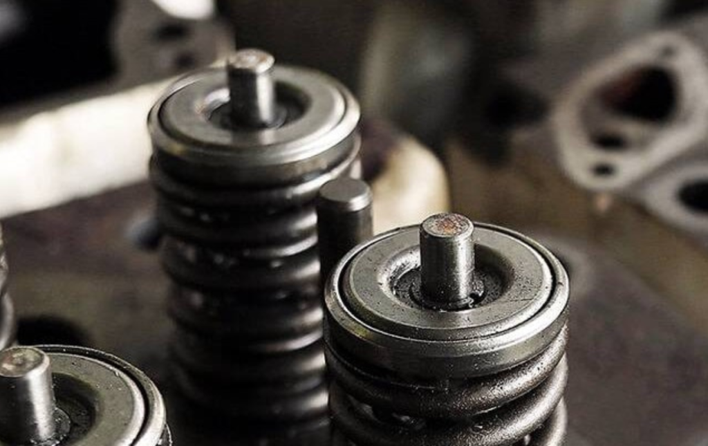 Valve Cleaning - Finora Car Care